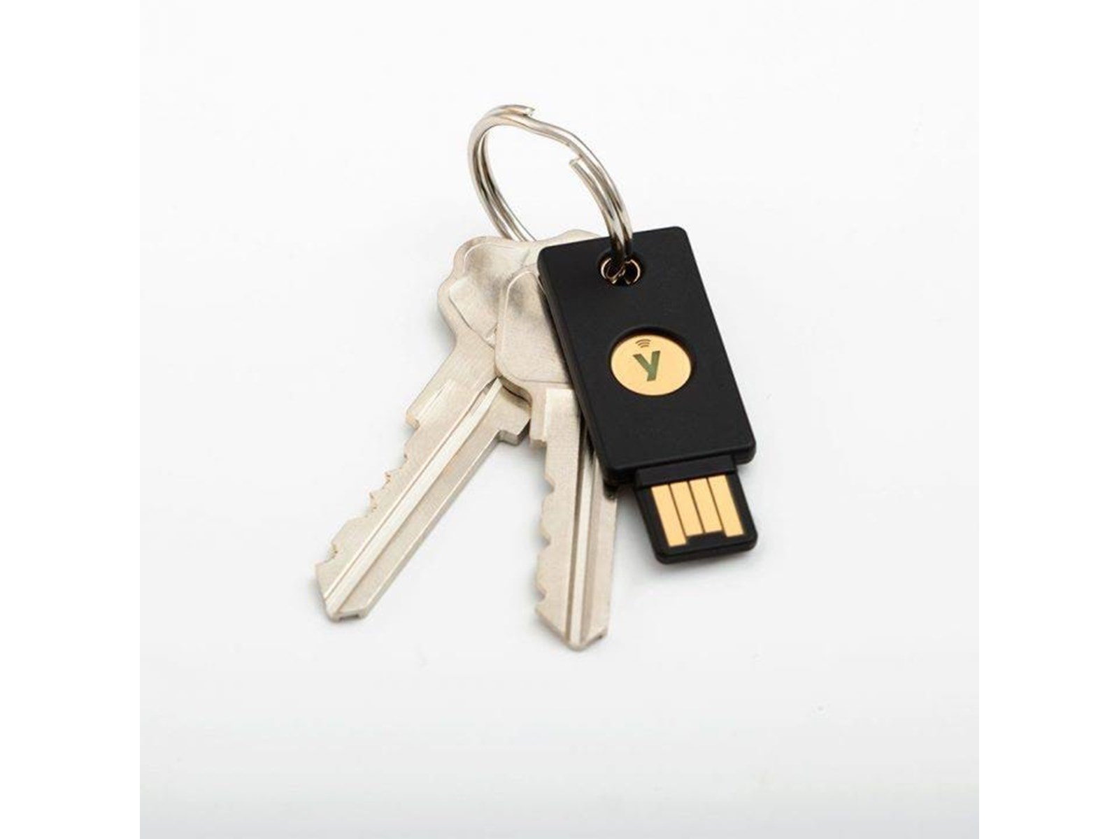 Yubico YubiKey 5 NFC - V 5.7+ - USB-A | Varastossa | Edullinen